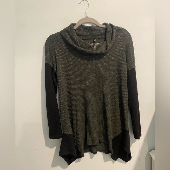 Design Lab Lord & Taylor | Sweaters | Lord And Taylor Design Lab ...